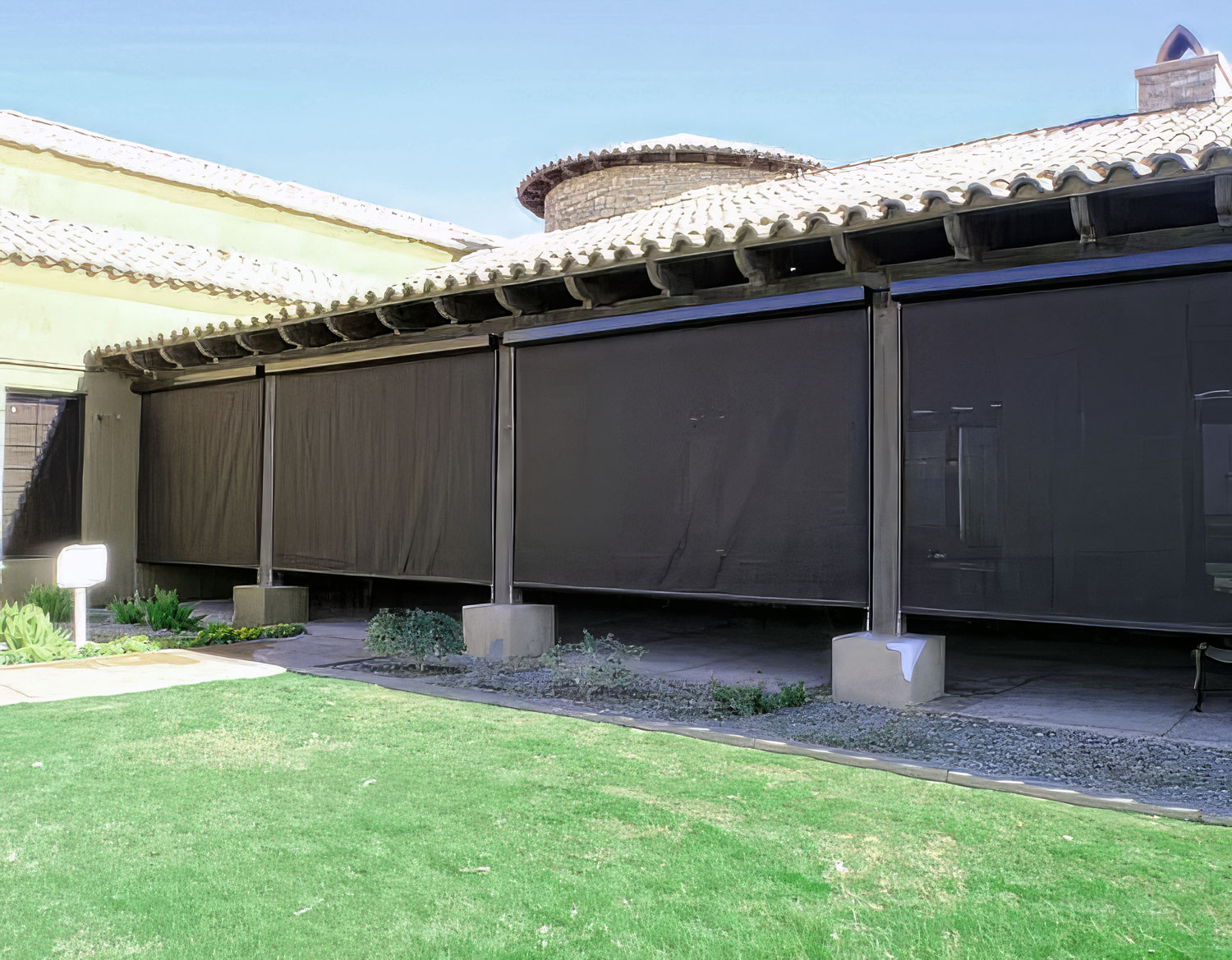 Wizard Motorized Retractable Screens | Breeze Screens