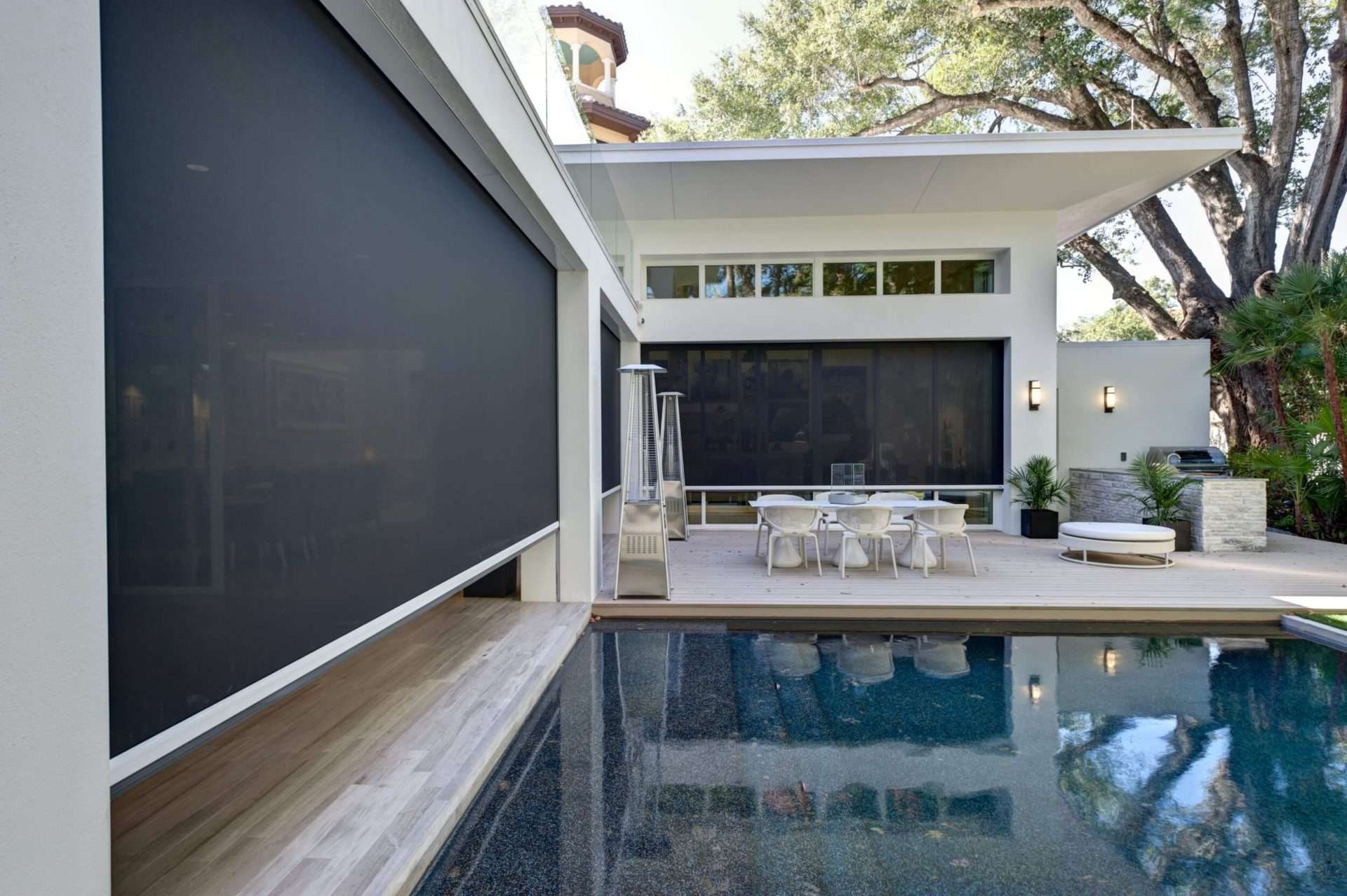 Insect-Proof Retractable Garage Screens for Privacy & Security